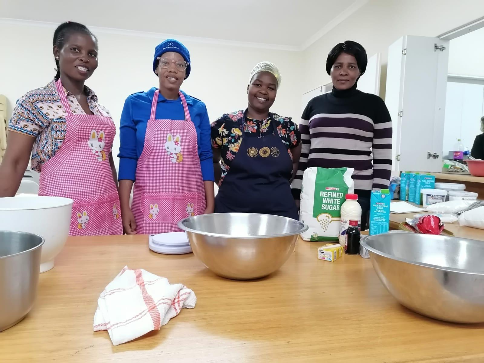 Local ladies learn to bake | Zululand Observer