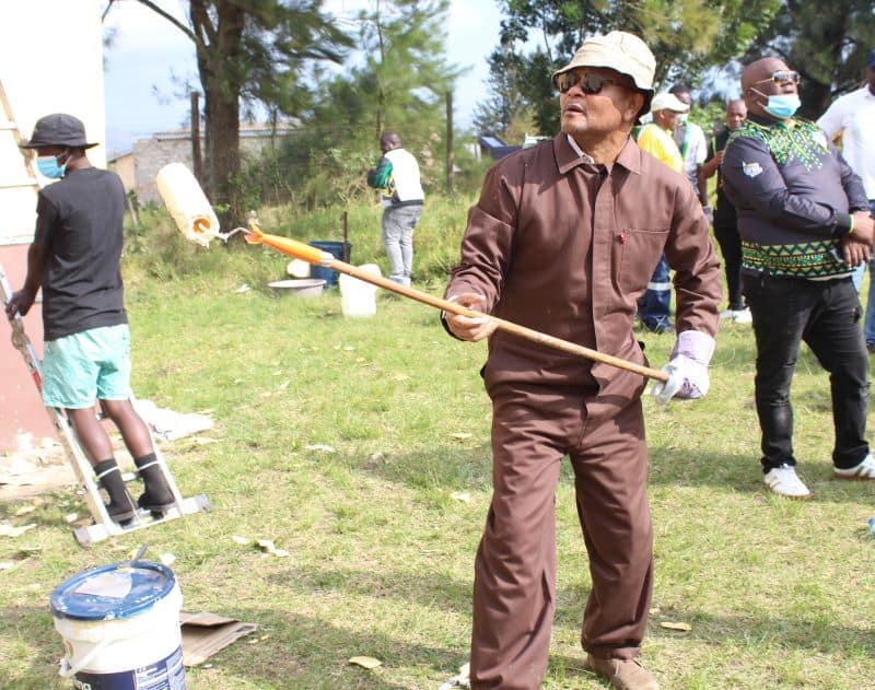 WATCH: Senzo Mchunu says he is ready to answer to the commission ...